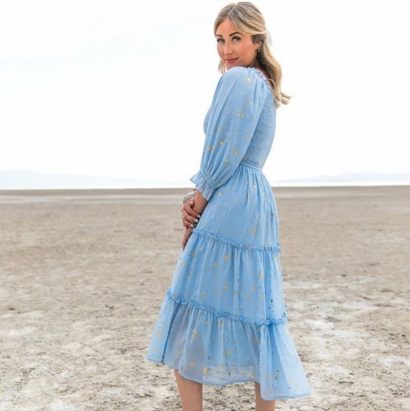 Ivy City Co | Dresses | Ivy City Co Baby Blue Starry Night Smocked Midi ...